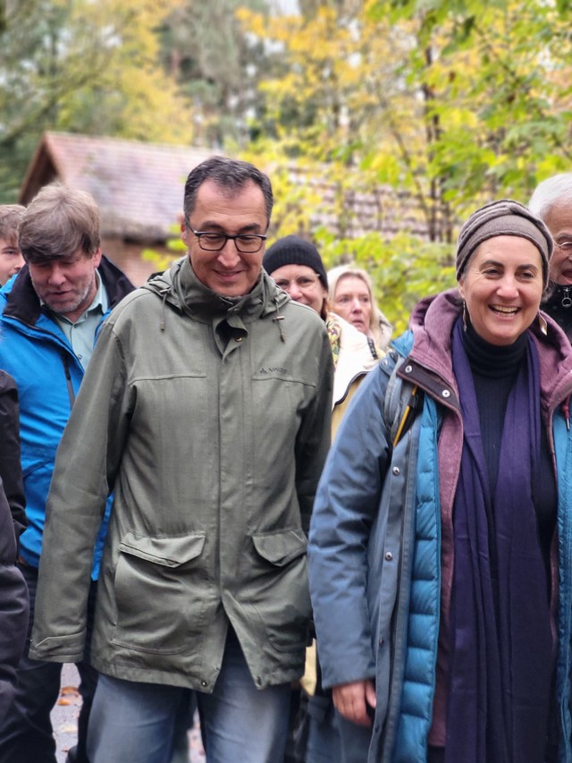 PM: Im Stuttgarter Wald mit BM Cem Özdemir, MdEP Anna Deparnay-Grunenberg und ForstBW – Grüne ...